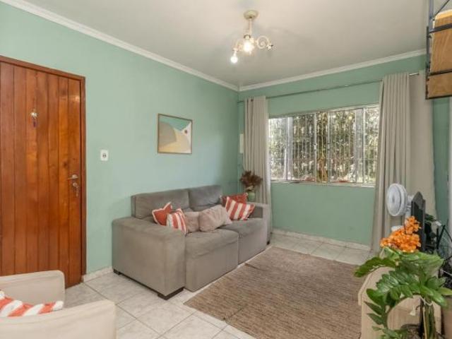 Sensacional casa para venda em Jardim Daysy com 2 quartos, sendo 1 suíte, 106m²