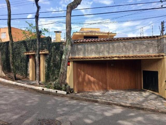 Imperdível casa para venda em Jardim Prudência com 3 quartos, sendo 1 suíte, 257m²