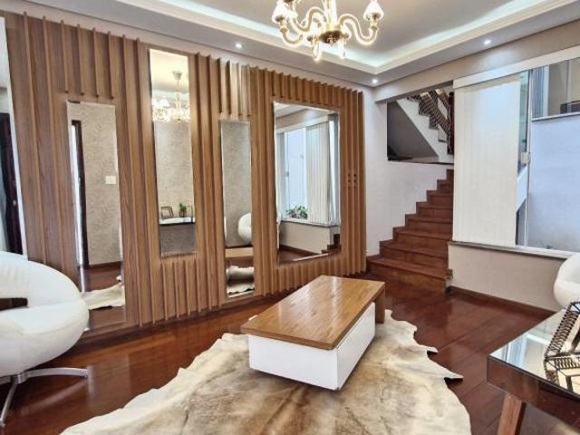 Espetacular casa para venda em Jardim Guapira com 3 quartos, sendo 2 suítes, 235m² magnalva aquino