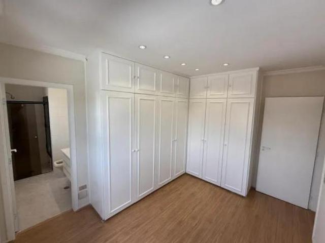 Sensacional cobertura para venda e locação em Cidade Monções com 3 quartos, sendo 3 suítes, 216m²