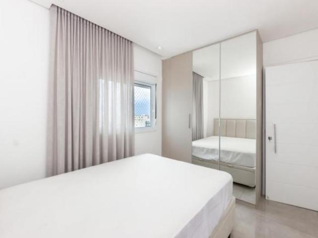 Confortável cobertura para venda em Bosque da Saúde com 3 quartos, sendo 3 suítes, 174m² remaxfron