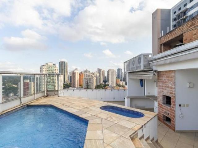 Imperdível cobertura para venda em Campo Belo com 5 quartos, sendo 5 suítes, 318m²