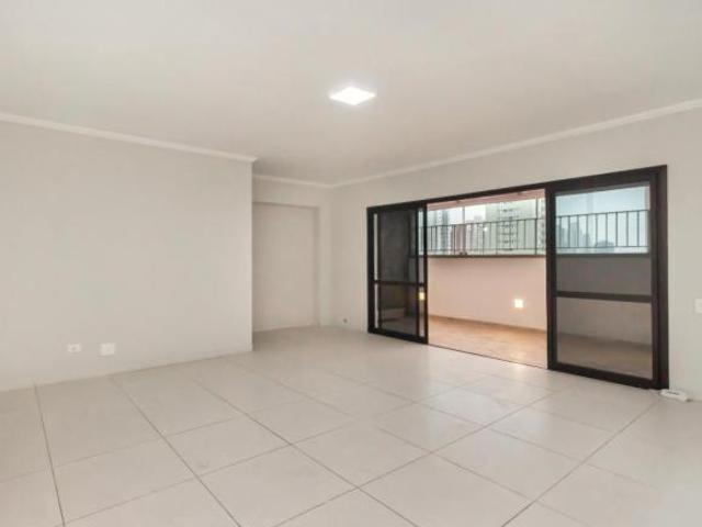 Atraente cobertura para venda em Mooca com 4 quartos, sendo 4 suítes, 224m²