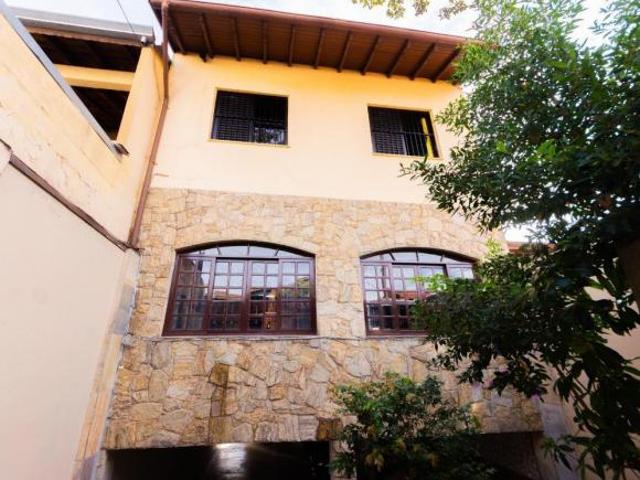 Sensacional sobrado para venda em Parque Panamericano com 4 quartos, 190m²