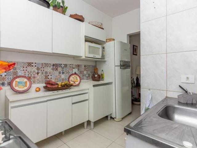 Atraente sobrado para venda em Vila Zat com 5 quartos, sendo 2 suítes, 200m² leilaricci#G2565