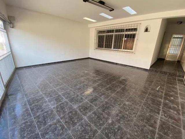 Agradável sobrado para venda em Vila Babilônia com 4 quartos, sendo 1 suíte, 135m²