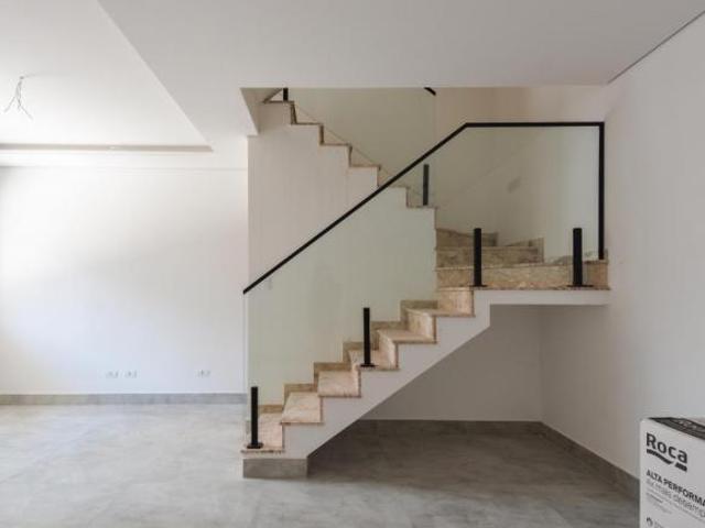 Excelente sobrado para venda em Vila Gumercindo com 3 quartos, sendo 1 suíte, 150m² remaxfront#I87
