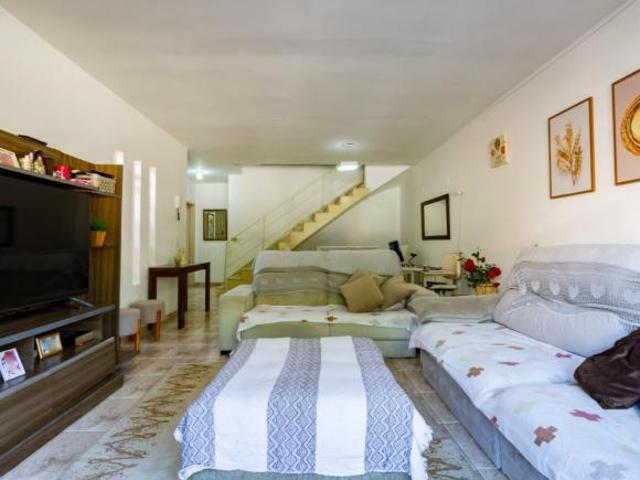 Sensacional sobrado para venda em Vila Nova Caledônia com 3 quartos, sendo 1 suíte, 168m²