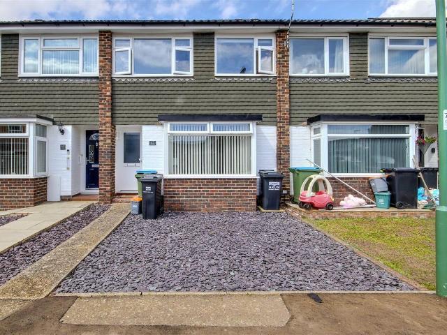 Seaton Park, Littlehampton BN17, 3 bed terraced house to rent, £1,550 pcm | PrimeLocation