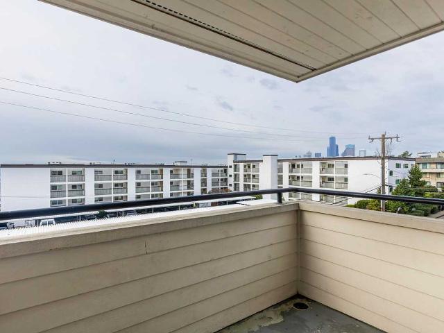 Seattle View Apartments 1 Bedroom Apartment for Rent at 1527 12th Ave S, Seattle, WA 98144 North Beacon Hill