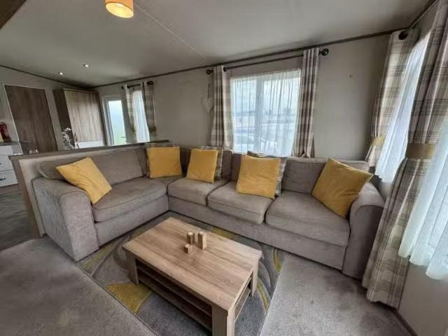 Seaview Holiday Park 2 bed static caravan £56,995