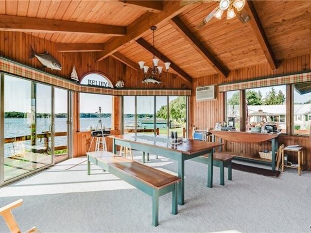 Seaway Ave, Alexandria Bay, Home For Sale