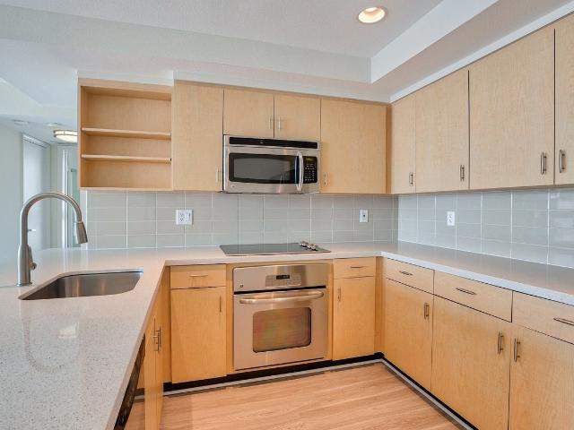 Sea Castle 1 Bedroom Apartment for Rent at 1725 Ocean Front Walk, Santa Monica, CA 90401 Downtown Santa Monica