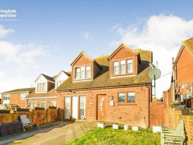 Sea Approach, Warden, 4 Bedroom Detached