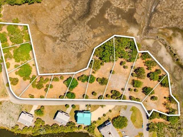 Sea Breeze Dr, Crawfordville, FL 32327