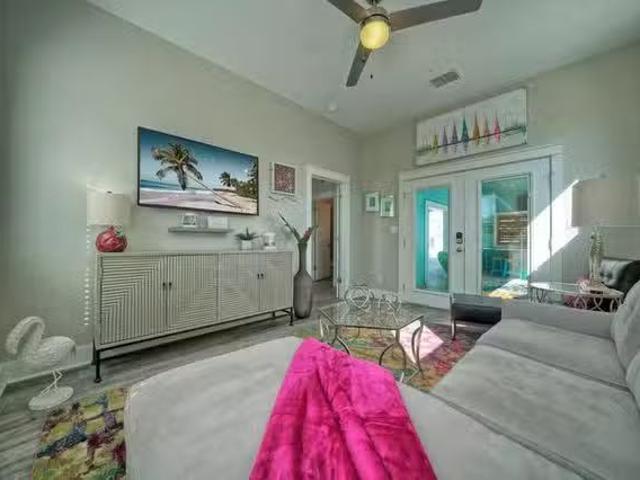 Sea Shell Drive