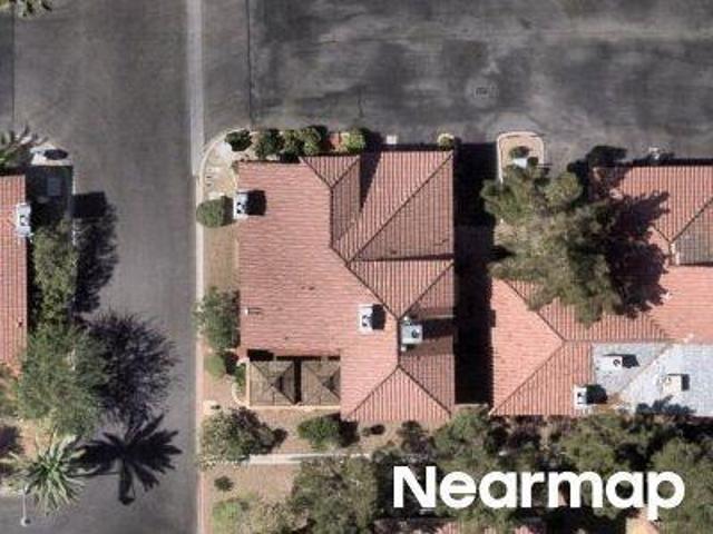 Sea Pines Ln