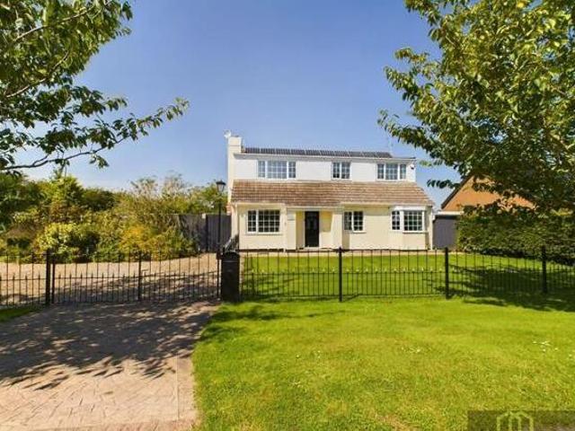 Sea Road, Anderby, 6 Bedroom Detached