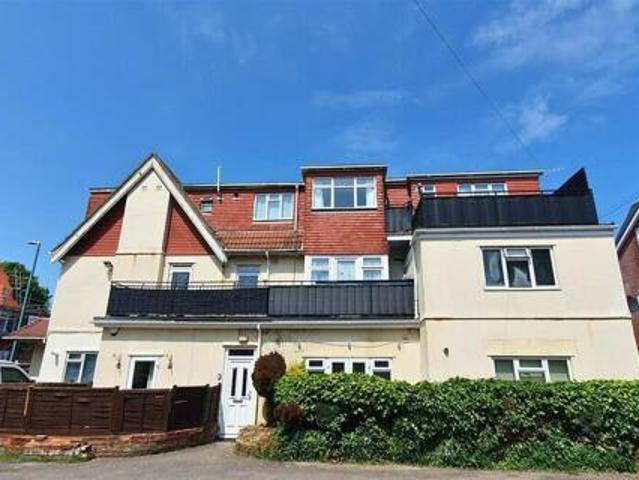 Sea Road, Boscombe, 2 Bedroom Apartment