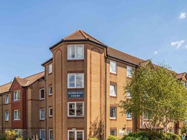 Sea Road, Bournemouth, 2 Bedroom Retirement