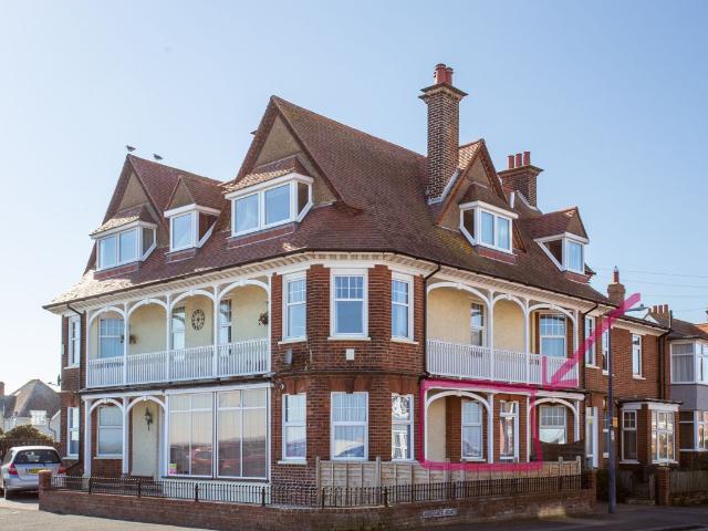 Sea Road, Felixstowe, Suffolk IP11, 2 bed flat to rent, £975 pcm | PrimeLocation