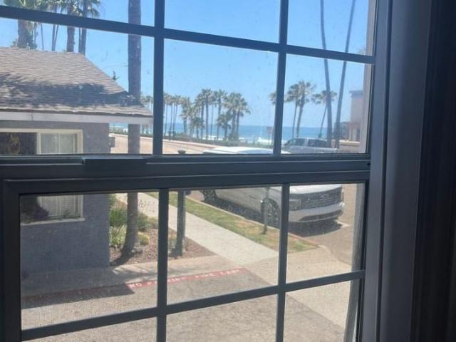 Sea View Apts Studio Apartment for Rent at 118 S Pacific St, Oceanside, CA 92054 Downtown Oceanside