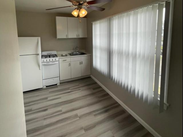 Sea View Apts 1 Bedroom Apartment for Rent at 118 S Pacific St, Oceanside, CA 92054 Downtown Oceanside