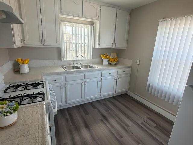 Sea View Apts 1 Bedroom Apartment for Rent at 118 S Pacific St, Oceanside, CA 92054 Downtown Oceanside