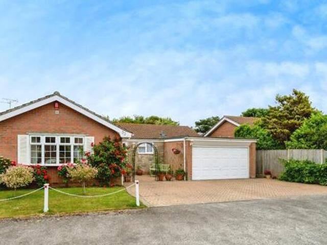 Sea View Road, Hayling Island, 4 Bedroom Bungalow