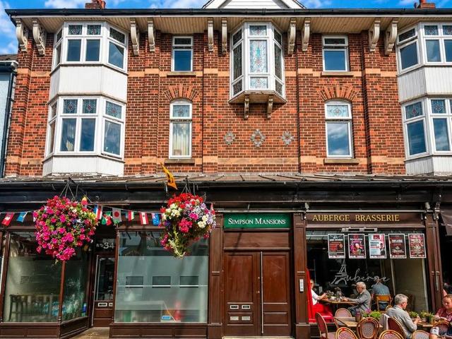 Seabank Road, Southport PR9 3 bed duplex to rent £1,050 pcm £242 pw