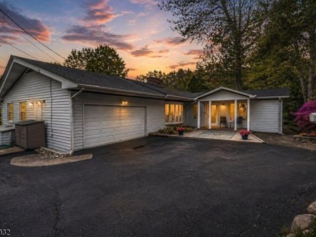 Seabert Ln, Kinnelon, Home For Sale