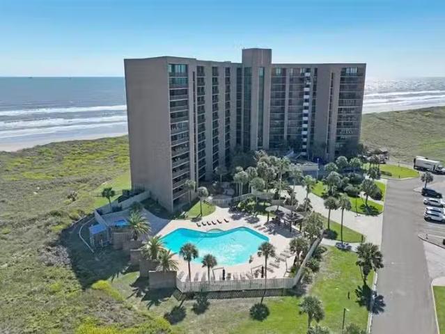 Seacomber Dr, Port Aransas, TX 78373