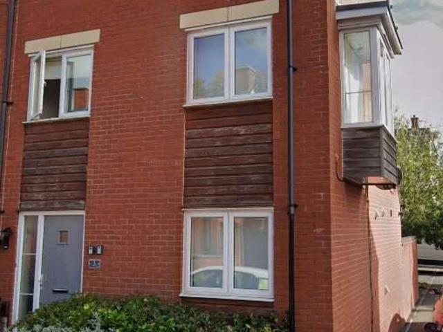 Seacole Crescent Room 4