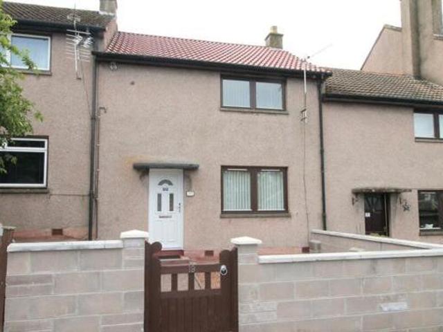 Seacraig Court, Newport On Tay, 2 Bedroom Terraced