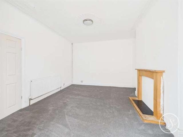 Seaforth Place, Leeds, LS9
