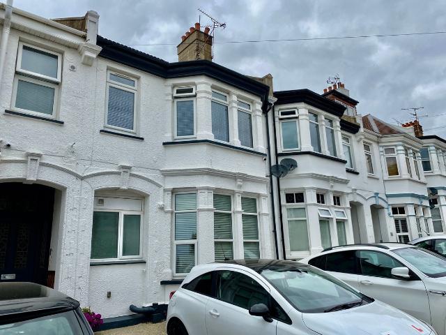 Seaforth Road, Westcliff On Sea SS0, 1 bed flat to rent, £825 pcm | PrimeLocation