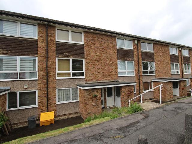 Seaford Close, Ruislip HA4, 2 bed maisonette to rent, £1,750 pcm | PrimeLocation