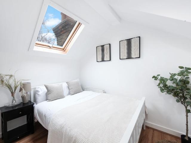 Seaford Road, London W13, Room to rent, £1,200 pcm | PrimeLocation