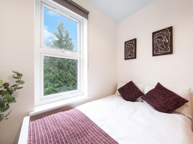 Seaford Road, London W13, Room to rent, £1,200 pcm | PrimeLocation