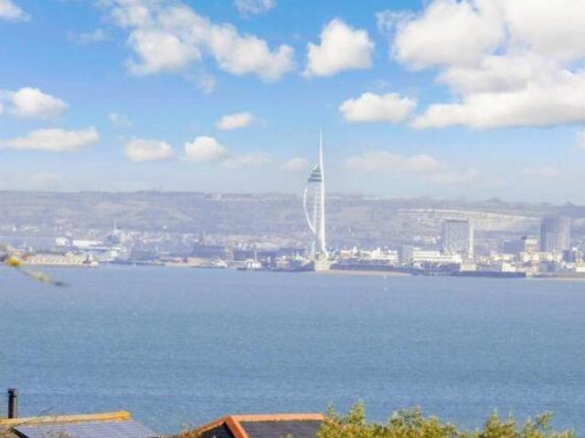 Seagrove Manor Road, Seaview, 3 Bedroom Detached