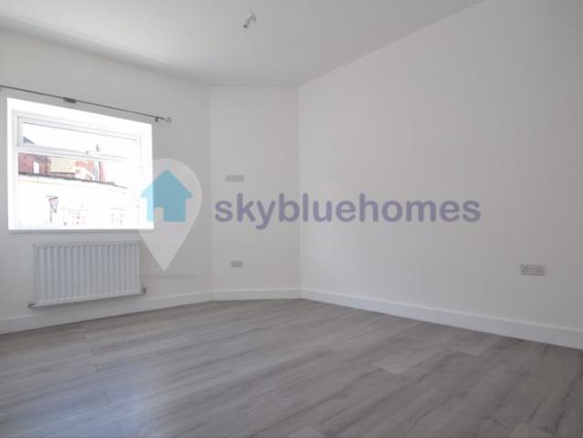 Seagrave Road, Loughborough LE12, 2 bed flat to rent, £850 pcm | PrimeLocation