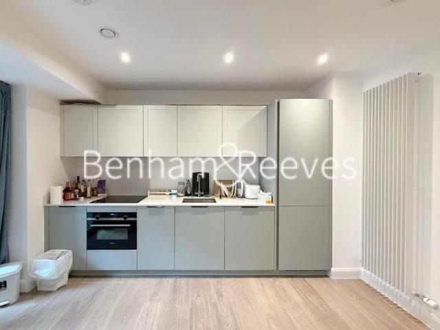 Seagull Lane, Custom House E16, Studio to rent, £2,000 pcm | PrimeLocation