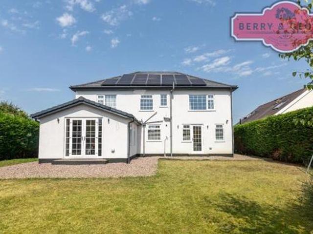 Sealand Road, Deeside, 4 Bedroom Detached