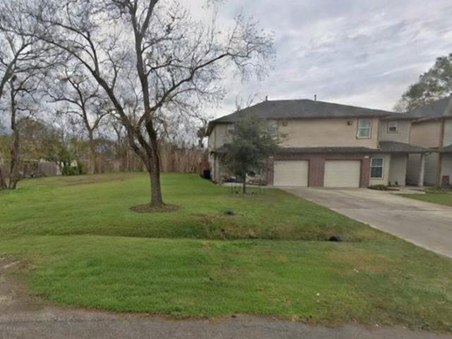 Sealey St, Houston, TX 77088