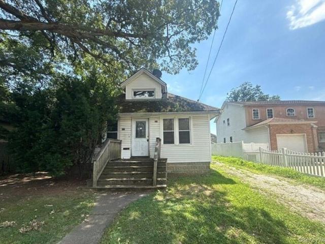 Seaman Ave, Baldwin, Home For Sale