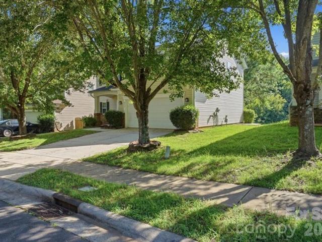 Seamill Rd, Charlotte, Home For Sale