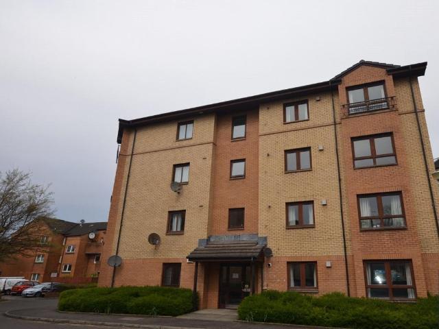 Seamore Street, St Georges Cross. 2 bed flat to rent £1,095 pcm £253 pw