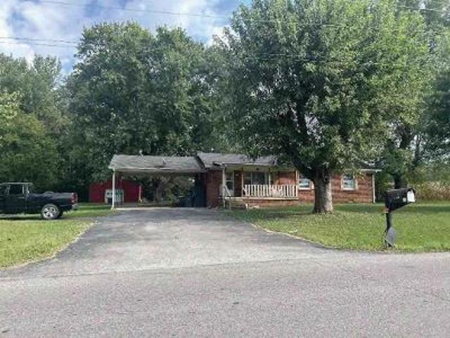 Searcy Ln