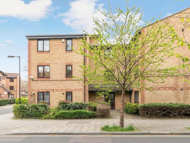 Searles Road SE1, 2 bed flat to rent, £2,200 pcm | PrimeLocation