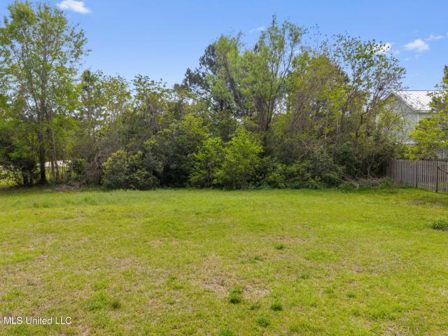 Sears Avenue, Waveland, MS 39576